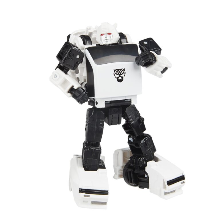 Generations Selects Bug Bite Revealed For The Second Transformers Tuesday